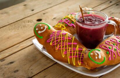 La colada morada y las guaguas de pan: sabor, historia y simbolismo ...