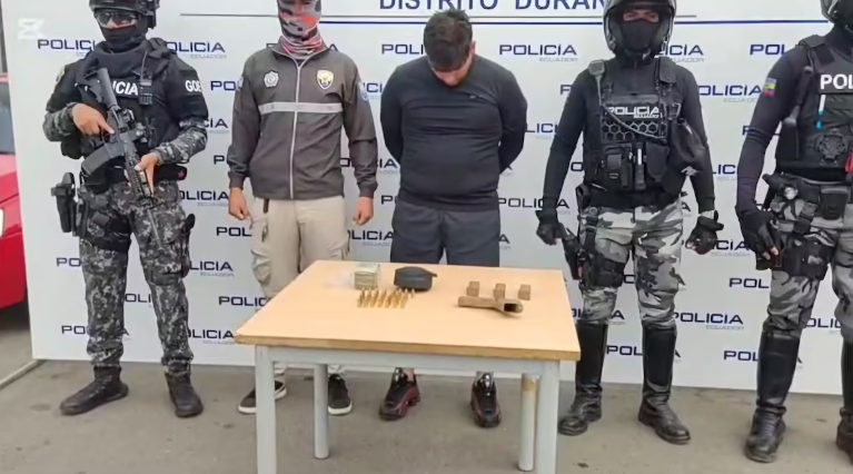 Checo Pérez y Valtteri Bottas son la nueva pareja que debutará con ...