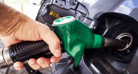 Joven de 22 años crea “Plastoline”, un combustible a base de residuos ...